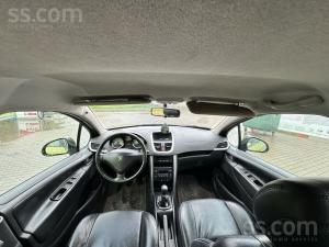 Green Peugeot 207 2006 in Ludza, with an engine capacity of 1.60 L and mileage of 279 thousand km for 890 €, photo 8 on AUTOMOTO.COM.LV