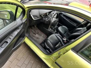 Green Peugeot 207 2006 in Ludza, with an engine capacity of 1.60 L and mileage of 279 thousand km for 890 €, photo 9 on AUTOMOTO.COM.LV