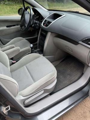 Zaļš Peugeot 207 2007 Kazlų Rūda, ar dzinēja tilpumu 1.60 L un nobraukumu 289 tūkst. km par 999 €, foto 14 vietnē AUTOMOTO.COM.LV