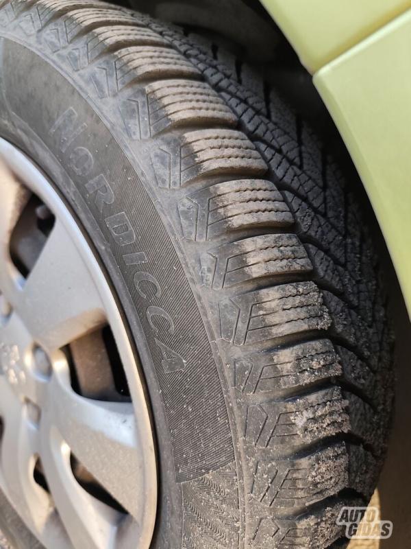Zaļš Peugeot 207 2007 Šauļi, ar dzinēja tilpumu 1.40 L un nobraukumu 208 tūkst. km par 1000 €, foto 7 vietnē AUTOMOTO.COM.LV