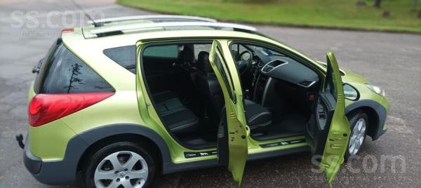 Peugeot 207 2008 Valmiera vietnē Zaļš Peugeot 207 2008 Valmiera, ar dzinēja tilpumu 1.60 L un nobraukumu 272 tūkst. km par 3800 €, foto 3 vietnē AUTOMOTO.COM.LV