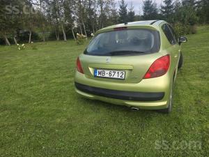 Zaļš Peugeot 207 2008 Ogre, ar dzinēja tilpumu 1.60 L un nobraukumu 175 tūkst. km par 1220 €, foto 3 vietnē AUTOMOTO.COM.LV