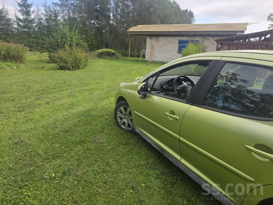 Zaļš Peugeot 207 2008 Ogre, ar dzinēja tilpumu 1.60 L un nobraukumu 175 tūkst. km par 1220 €, foto 10 vietnē AUTOMOTO.COM.LV