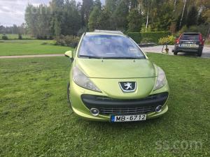 Zaļš Peugeot 207 2008 Ogre, ar dzinēja tilpumu 1.60 L un nobraukumu 175 tūkst. km par 1220 €, foto 13 vietnē AUTOMOTO.COM.LV