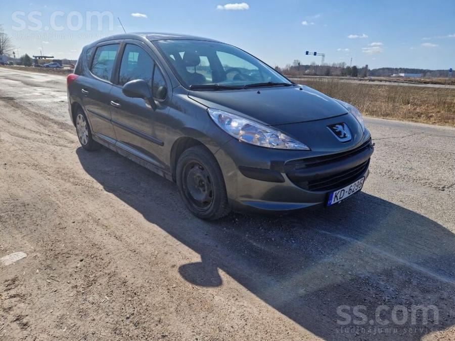 Зеленый Пежо 207 2008 в Рига, объемом двигателя 1.60 л и пробегом 320 тыс. км за 1250 €, фото 4 на AUTOMOTO.COM.LV