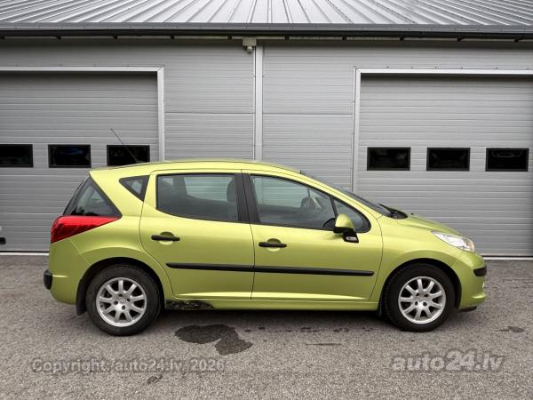 Peugeot 207 2008 Pērnava vietnē Zaļš Peugeot 207 2008 Pērnava, ar dzinēja tilpumu 1.60 L un nobraukumu 155 tūkst. km par 2499 €, foto 5 vietnē AUTOMOTO.COM.LV