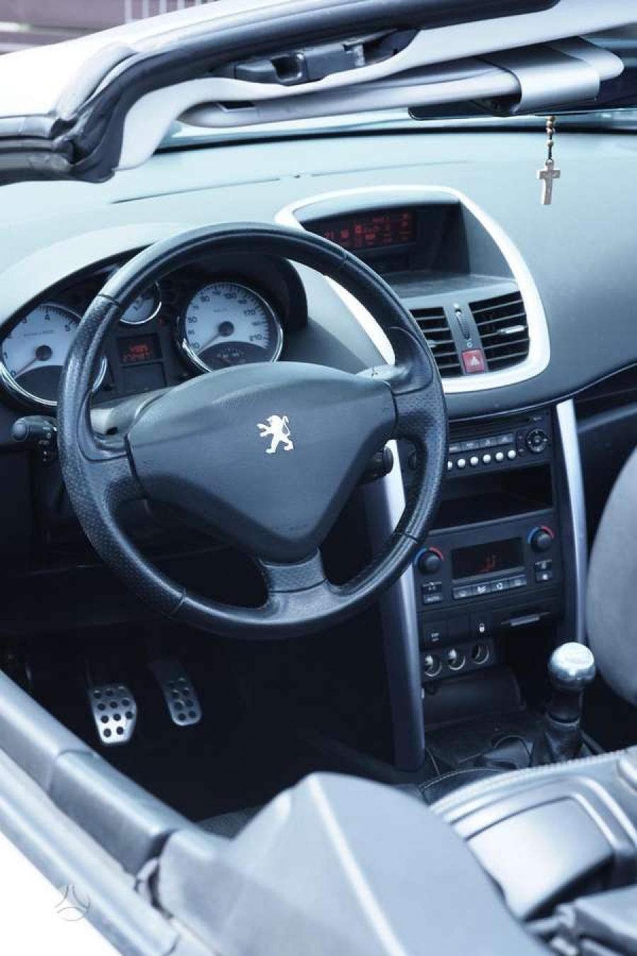 Grey Peugeot 207 2007 in Vilnius, with an engine capacity of 1.60 L and mileage of 272 thousand km for 2150 €, photo 16 on AUTOMOTO.COM.LV