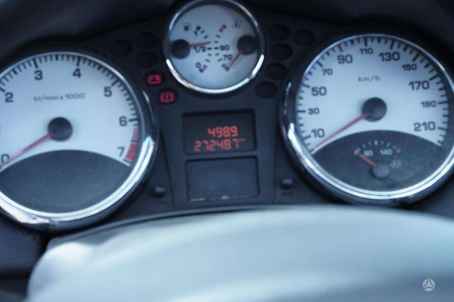 Grey Peugeot 207 2007 in Vilnius, with an engine capacity of 1.60 L and mileage of 272 thousand km for 2150 €, photo 18 on AUTOMOTO.COM.LV