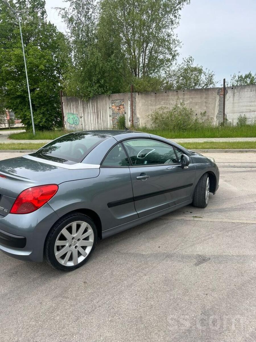 Grey Peugeot 207 2008 in Jelgava, with an engine capacity of 1.60 L and mileage of 236 thousand km for 3050 €, photo 3 on AUTOMOTO.COM.LV