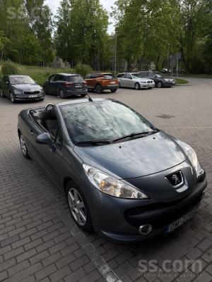 Grey Peugeot 207 2008 in Riga, with an engine capacity of 1.60 L and mileage of 177 thousand km for 2289 €, photo 12 on AUTOMOTO.COM.LV