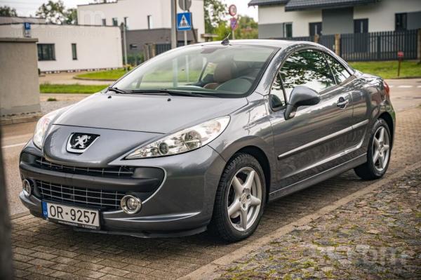 Pelēks Peugeot 207 2008 Rīga, ar dzinēja tilpumu 1.60 L un nobraukumu 125 tūkst. km par 1990 €, foto 1 vietnē AUTOMOTO.COM.LV