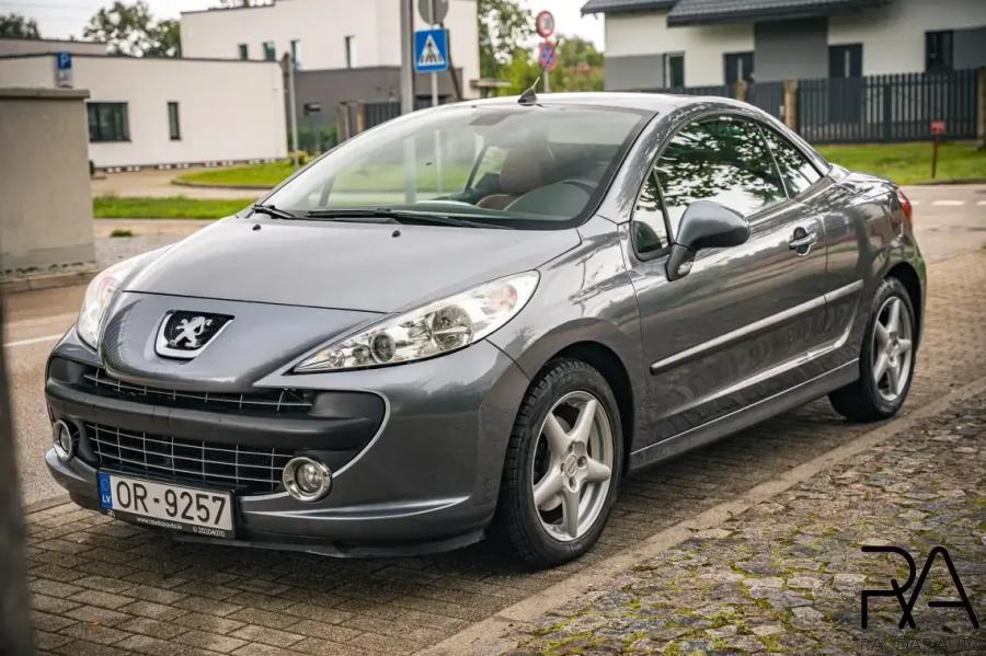 Grey Peugeot 207 2008 in Riga, with an engine capacity of 1.60 L and mileage of 125 thousand km for 1990 €, photo 3 on AUTOMOTO.COM.LV