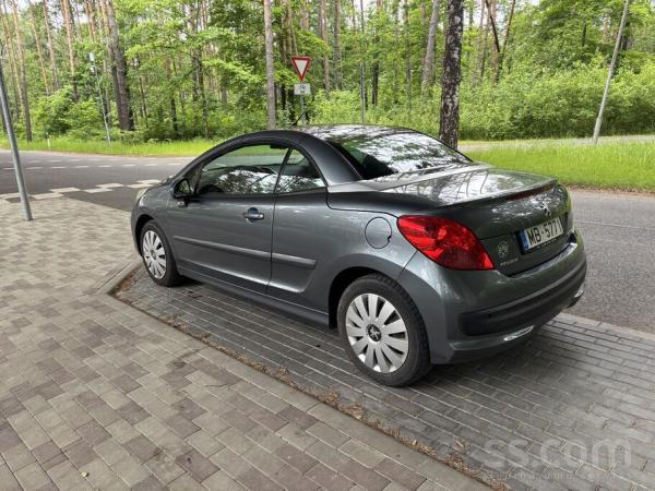 Grey Peugeot 207 2009 in Jurmala, with an engine capacity of 1.60 L and mileage of 183 thousand km for 2650 €, photo 10 on AUTOMOTO.COM.LV