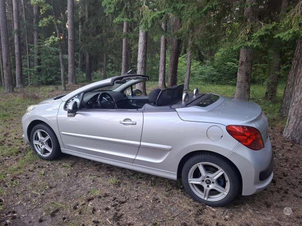 Pelēks Peugeot 207 2009 Rokiškis, ar dzinēja tilpumu 1.60 L un nobraukumu 133 tūkst. km par 2000 €, foto 1 vietnē AUTOMOTO.COM.LV