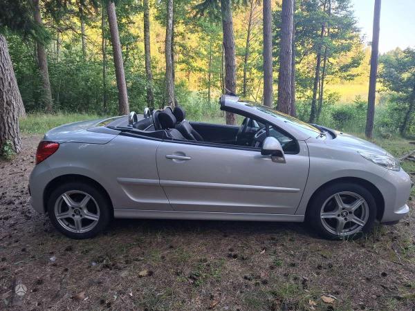 Pelēks Peugeot 207 2009 Rokiškis, ar dzinēja tilpumu 1.60 L un nobraukumu 133 tūkst. km par 2000 €, foto 4 vietnē AUTOMOTO.COM.LV