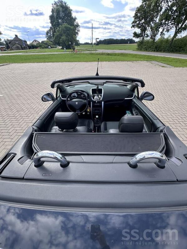 Grey Peugeot 207 2009 in Cesis, with an engine capacity of 1.60 L and mileage of 189 thousand km for 2600 €, photo 1 on AUTOMOTO.COM.LV