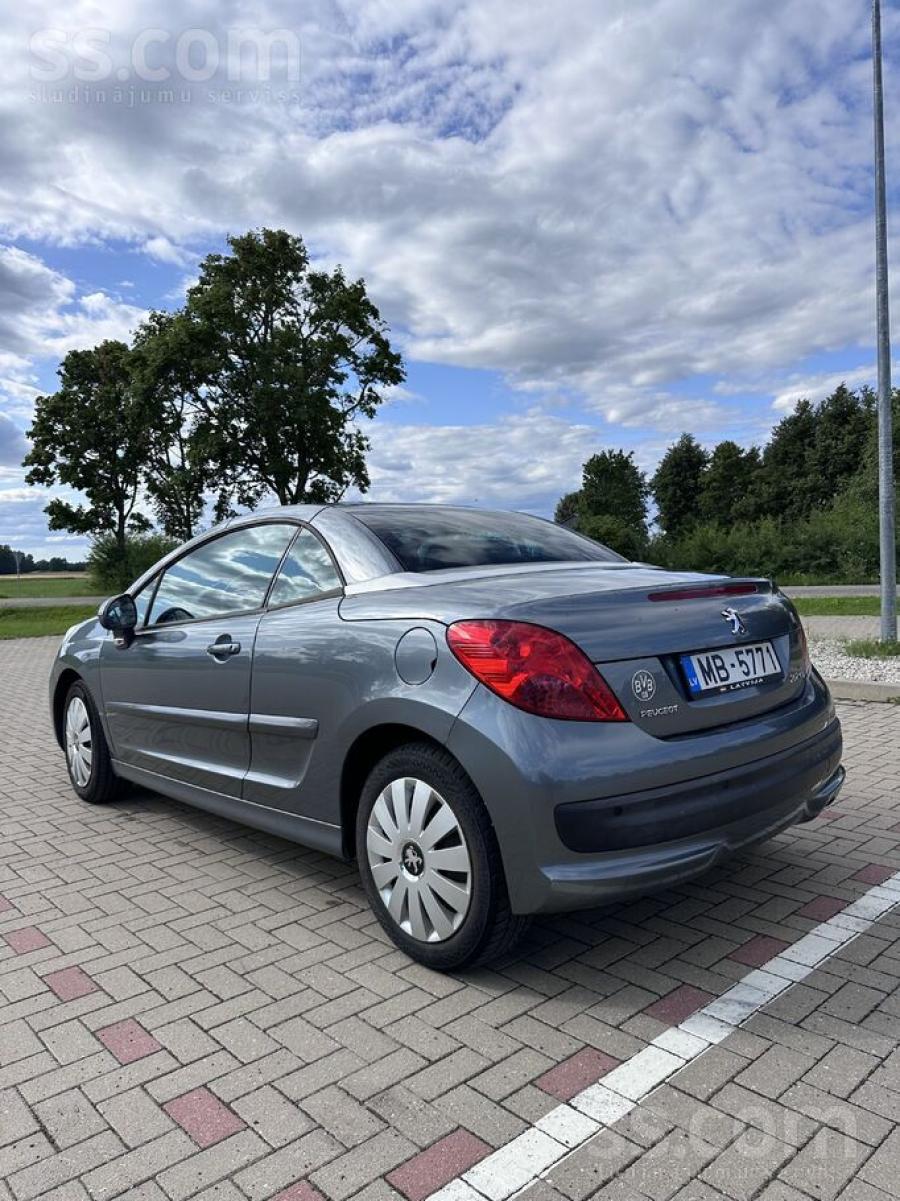 Grey Peugeot 207 2009 in Cesis, with an engine capacity of 1.60 L and mileage of 189 thousand km for 2600 €, photo 8 on AUTOMOTO.COM.LV