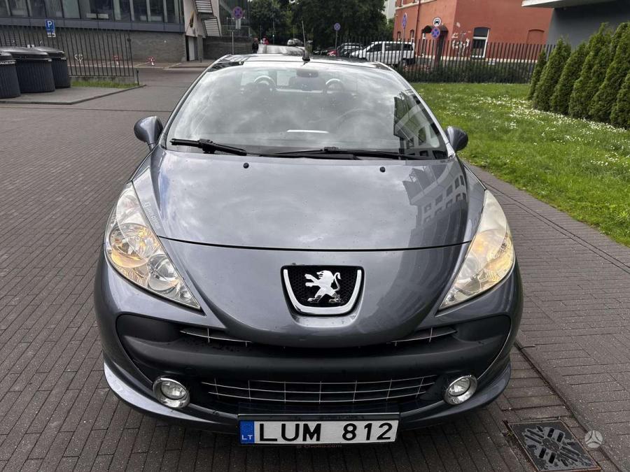 Grey Peugeot 207 2009 in Vilnius, with an engine capacity of 1.60 L and mileage of 199 thousand km for 1999 €, photo 3 on AUTOMOTO.COM.LV