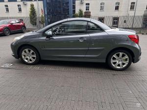 Grey Peugeot 207 2009 in Vilnius, with an engine capacity of 1.60 L and mileage of 199 thousand km for 1999 €, photo 7 on AUTOMOTO.COM.LV