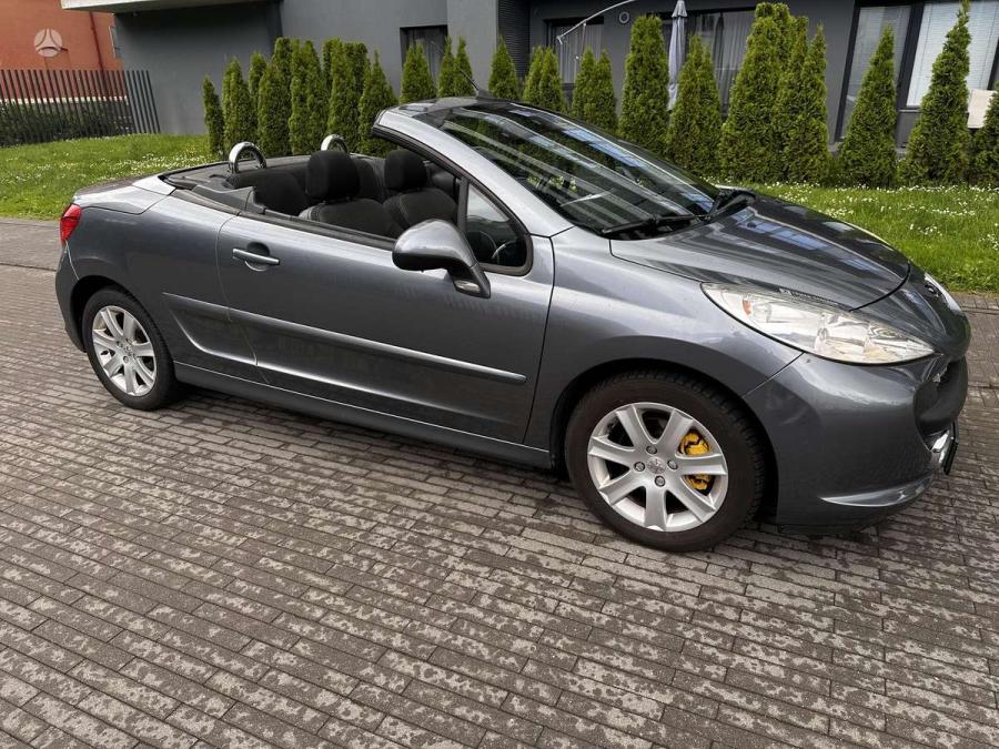 Grey Peugeot 207 2009 in Vilnius, with an engine capacity of 1.60 L and mileage of 199 thousand km for 1999 €, photo 14 on AUTOMOTO.COM.LV