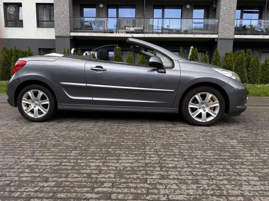 Grey Peugeot 207 2009 in Vilnius, with an engine capacity of 1.60 L and mileage of 199 thousand km for 1999 €, photo 15 on AUTOMOTO.COM.LV