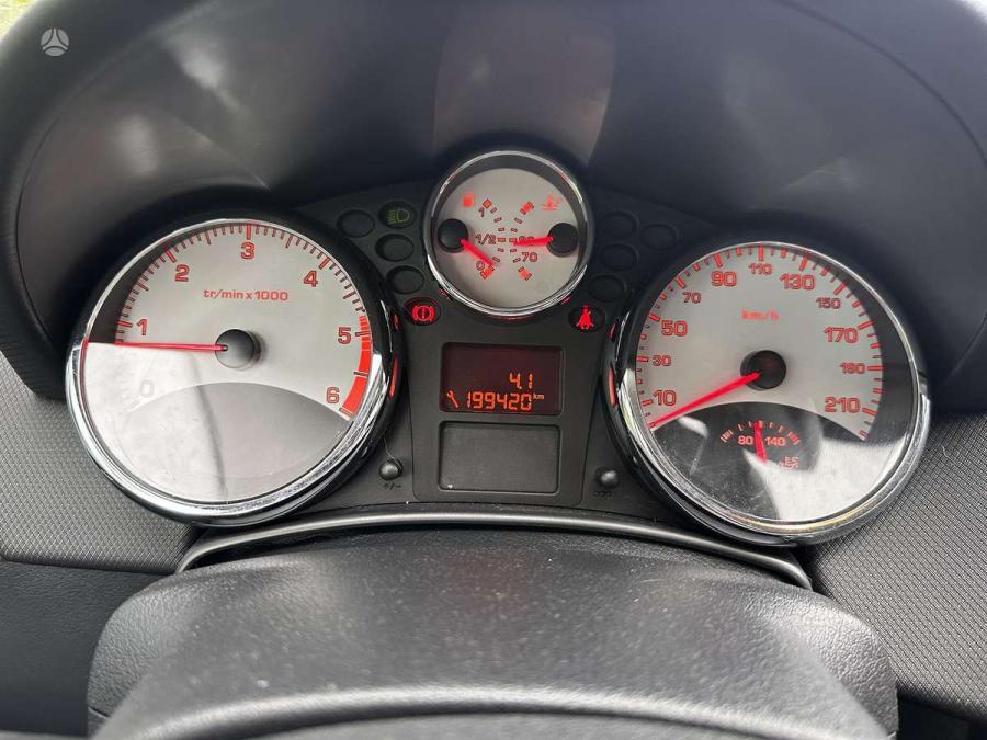 Grey Peugeot 207 2009 in Vilnius, with an engine capacity of 1.60 L and mileage of 199 thousand km for 1999 €, photo 18 on AUTOMOTO.COM.LV