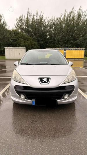 Grey Peugeot 207 2009 in Kaunas, with an engine capacity of 1.56 L and mileage of 201 thousand km for 1200 €, photo 3 on AUTOMOTO.COM.LV