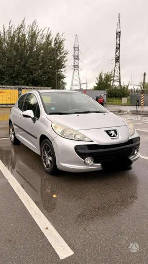 Grey Peugeot 207 2009 in Kaunas, with an engine capacity of 1.56 L and mileage of 201 thousand km for 1200 €, photo 4 on AUTOMOTO.COM.LV