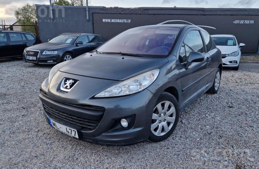 Grey Peugeot 207 2010 in Liepaja, with an engine capacity of 1.60 L and mileage of 0 thousand km for 1999 €, photo 1 on AUTOMOTO.COM.LV