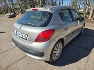 Grey Peugeot 207 2006 in Talsi, with an engine capacity of 1.60 L and mileage of 244 thousand km for 1100 €, photo 9 on AUTOMOTO.COM.LV