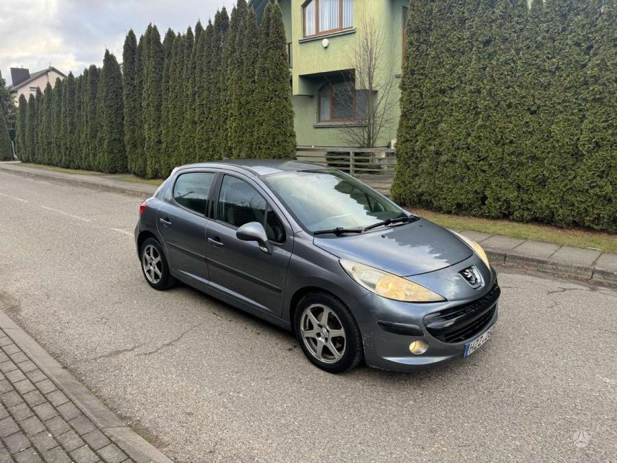 Pelēks Peugeot 207 2007 Klaipėda, ar dzinēja tilpumu 1.60 L un nobraukumu 257 tūkst. km par 750 €, foto 3 vietnē AUTOMOTO.COM.LV