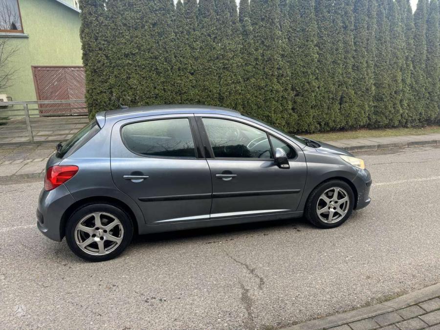 Pelēks Peugeot 207 2007 Klaipėda, ar dzinēja tilpumu 1.60 L un nobraukumu 257 tūkst. km par 750 €, foto 4 vietnē AUTOMOTO.COM.LV