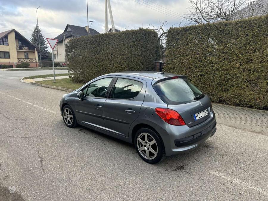 Pelēks Peugeot 207 2007 Klaipėda, ar dzinēja tilpumu 1.60 L un nobraukumu 257 tūkst. km par 750 €, foto 7 vietnē AUTOMOTO.COM.LV