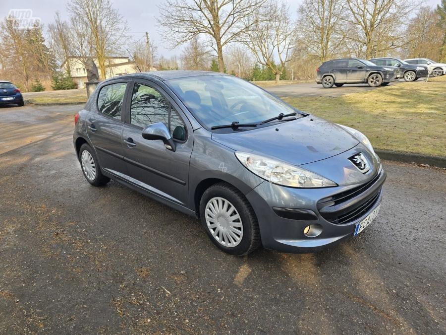 Pelēks Peugeot 207 2007 Radviliškis, ar dzinēja tilpumu 1.40 L un nobraukumu 112 tūkst. km par 1050 €, foto 2 vietnē AUTOMOTO.COM.LV