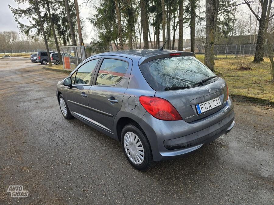 Pelēks Peugeot 207 2007 Radviliškis, ar dzinēja tilpumu 1.40 L un nobraukumu 112 tūkst. km par 1050 €, foto 3 vietnē AUTOMOTO.COM.LV