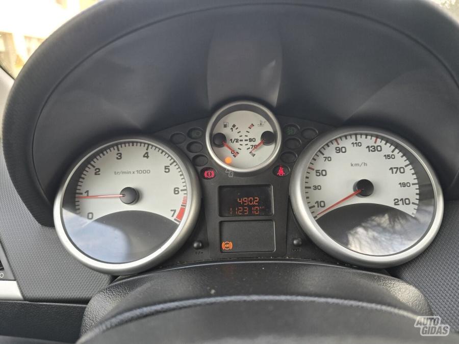 Pelēks Peugeot 207 2007 Radviliškis, ar dzinēja tilpumu 1.40 L un nobraukumu 112 tūkst. km par 1050 €, foto 20 vietnē AUTOMOTO.COM.LV