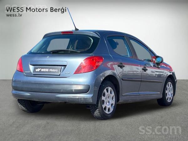 Grey Peugeot 207 2007 in Riga, with an engine capacity of 1.40 L and mileage of 482 thousand km for 500 €, photo 2 on AUTOMOTO.COM.LV
