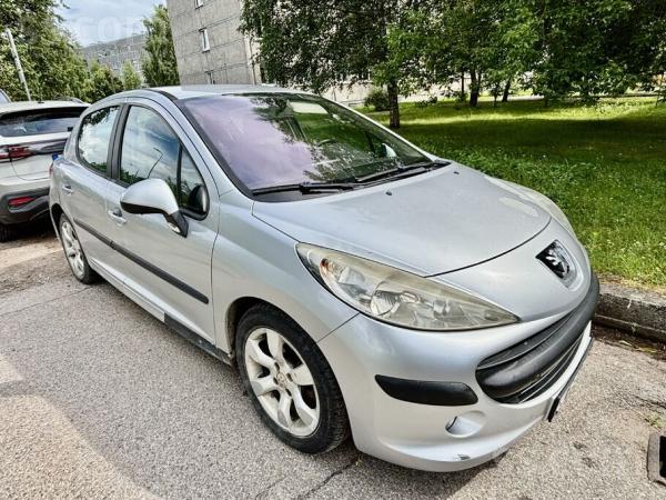 Pelēks Peugeot 207 2007 Daugavpils, ar dzinēja tilpumu 1.60 L un nobraukumu 245 tūkst. km par 800 €, foto 1 vietnē AUTOMOTO.COM.LV