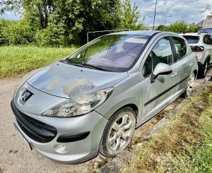 Pelēks Peugeot 207 2007 Daugavpils, ar dzinēja tilpumu 1.60 L un nobraukumu 245 tūkst. km par 800 €, foto 3 vietnē AUTOMOTO.COM.LV