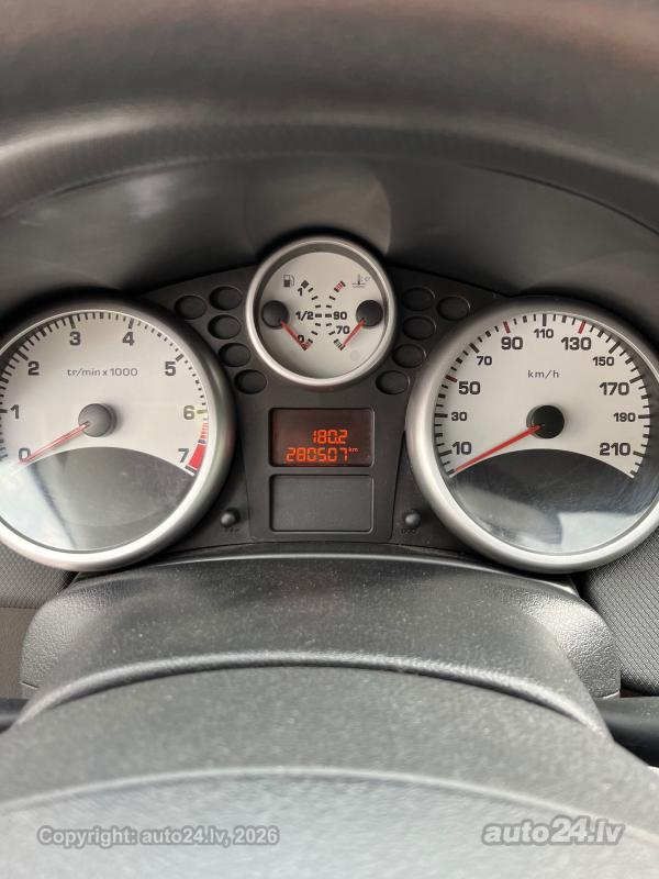 Pelēks Peugeot 207 2007 Tartu, ar dzinēja tilpumu 1.40 L un nobraukumu 281 tūkst. km par 1300 €, foto 8 vietnē AUTOMOTO.COM.LV