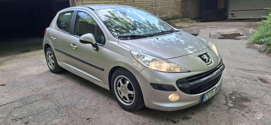 Grey Peugeot 207 2007 in Vilnius, with an engine capacity of 1.40 L and mileage of 116 thousand km for 470 €, photo 4 on AUTOMOTO.COM.LV