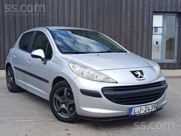 Pelēks Peugeot 207 2007 Tukums, ar dzinēja tilpumu 1.60 L un nobraukumu 211 tūkst. km par 990 €, foto 1 vietnē AUTOMOTO.COM.LV