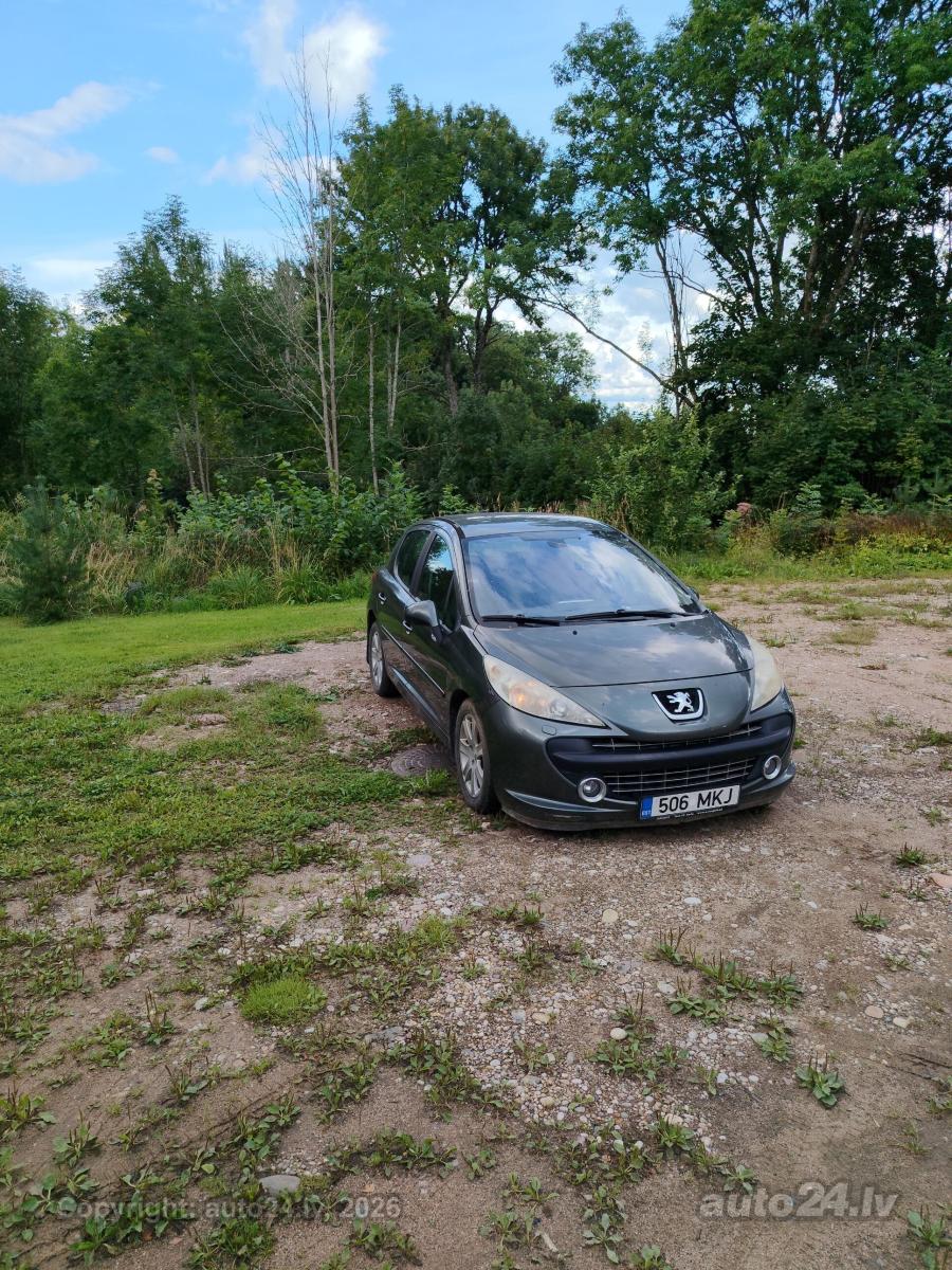 Pelēks Peugeot 207 2007 Tallina, ar dzinēja tilpumu 1.60 L un nobraukumu 164 tūkst. km par 1200 €, foto 3 vietnē AUTOMOTO.COM.LV