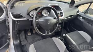 Grey Peugeot 207 2007 in Rezekne, with an engine capacity of 1.40 L and mileage of 218 thousand km for 1150 €, photo 8 on AUTOMOTO.COM.LV