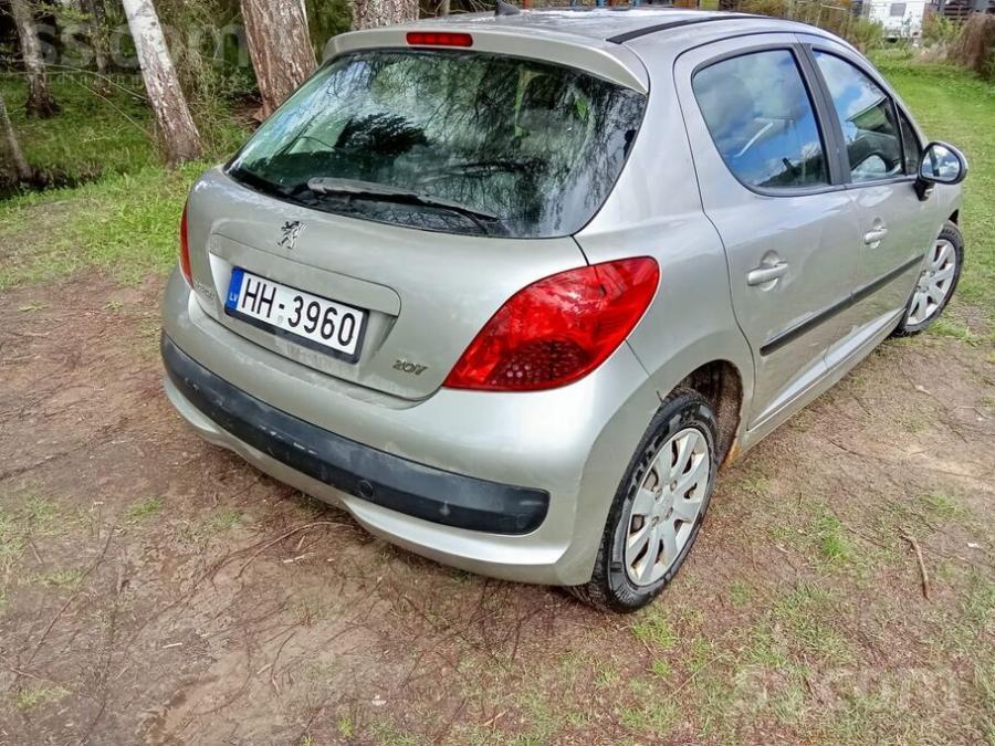 Pelēks Peugeot 207 2008 Rīga, ar dzinēja tilpumu 1.60 L un nobraukumu 239 tūkst. km par 1500 €, foto 10 vietnē AUTOMOTO.COM.LV