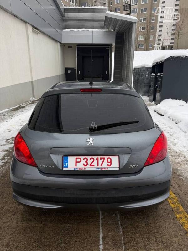 Pelēks Peugeot 207 2008 Viļņa, ar dzinēja tilpumu 1.60 L un nobraukumu 24 tūkst. km par 1650 €, foto 4 vietnē AUTOMOTO.COM.LV