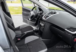 Grey Peugeot 207 2008 in Tallinn, with an engine capacity of 1.40 L and mileage of 155 thousand km for 1998 €, photo 8 on AUTOMOTO.COM.LV