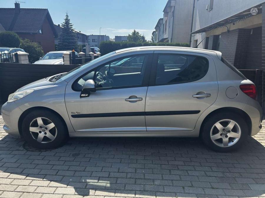 Pelēks Peugeot 207 2008 Klaipėda, ar dzinēja tilpumu 1.40 L un nobraukumu 245 tūkst. km par 1550 €, foto 3 vietnē AUTOMOTO.COM.LV