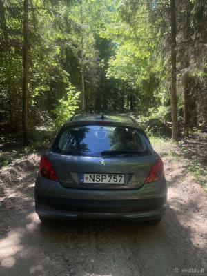 Grey Peugeot 207 2008 in Kelme, with an engine capacity of 1.40 L and mileage of 142 thousand km for 1200 €, photo 4 on AUTOMOTO.COM.LV