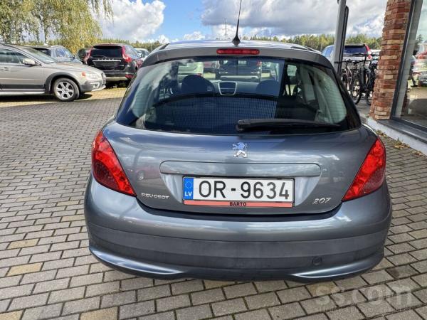 Grey Peugeot 207 2008 in Talsi, with an engine capacity of 1.40 L and mileage of 179 thousand km for 2795 €, photo 6 on AUTOMOTO.COM.LV